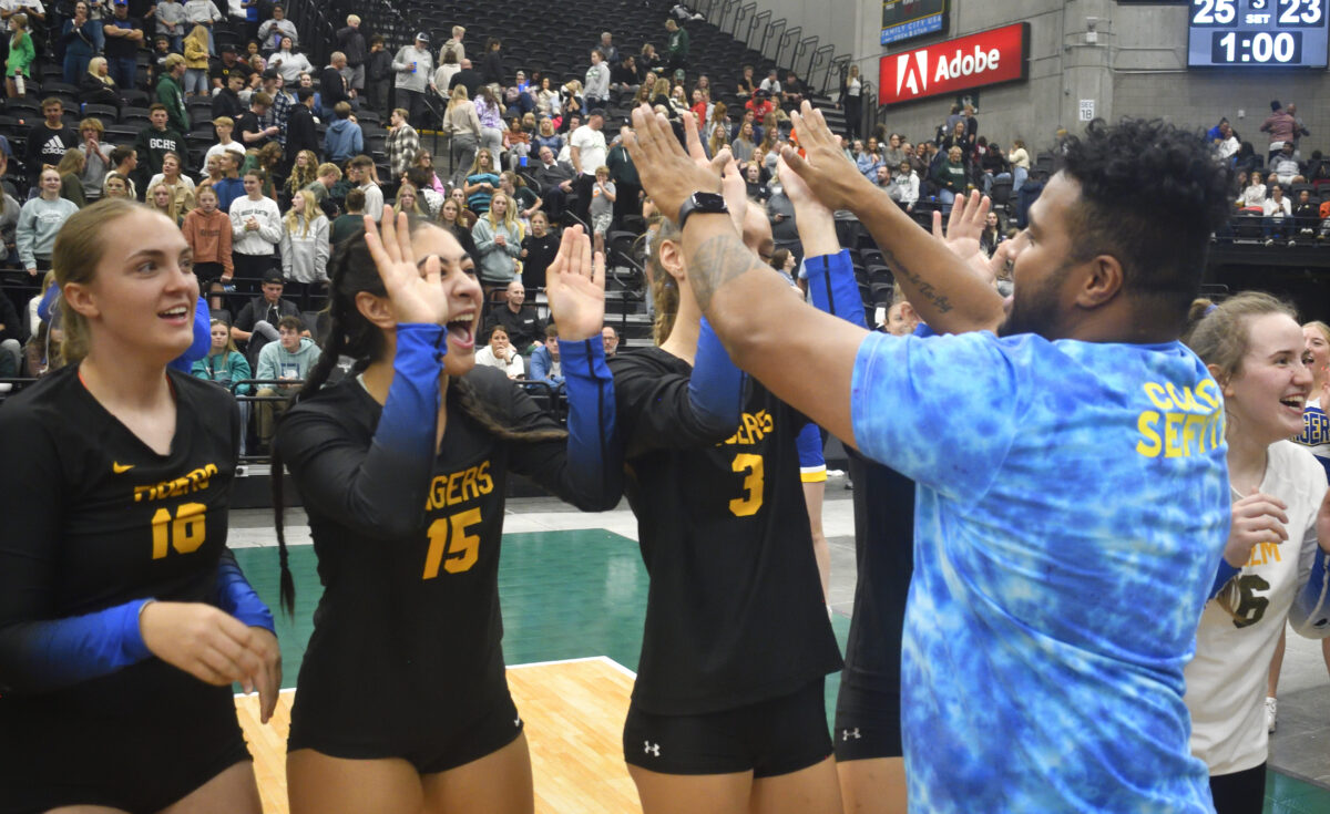 4A Girls Volleyball: Orem sweeps Green Canyon for first title in 42 ...